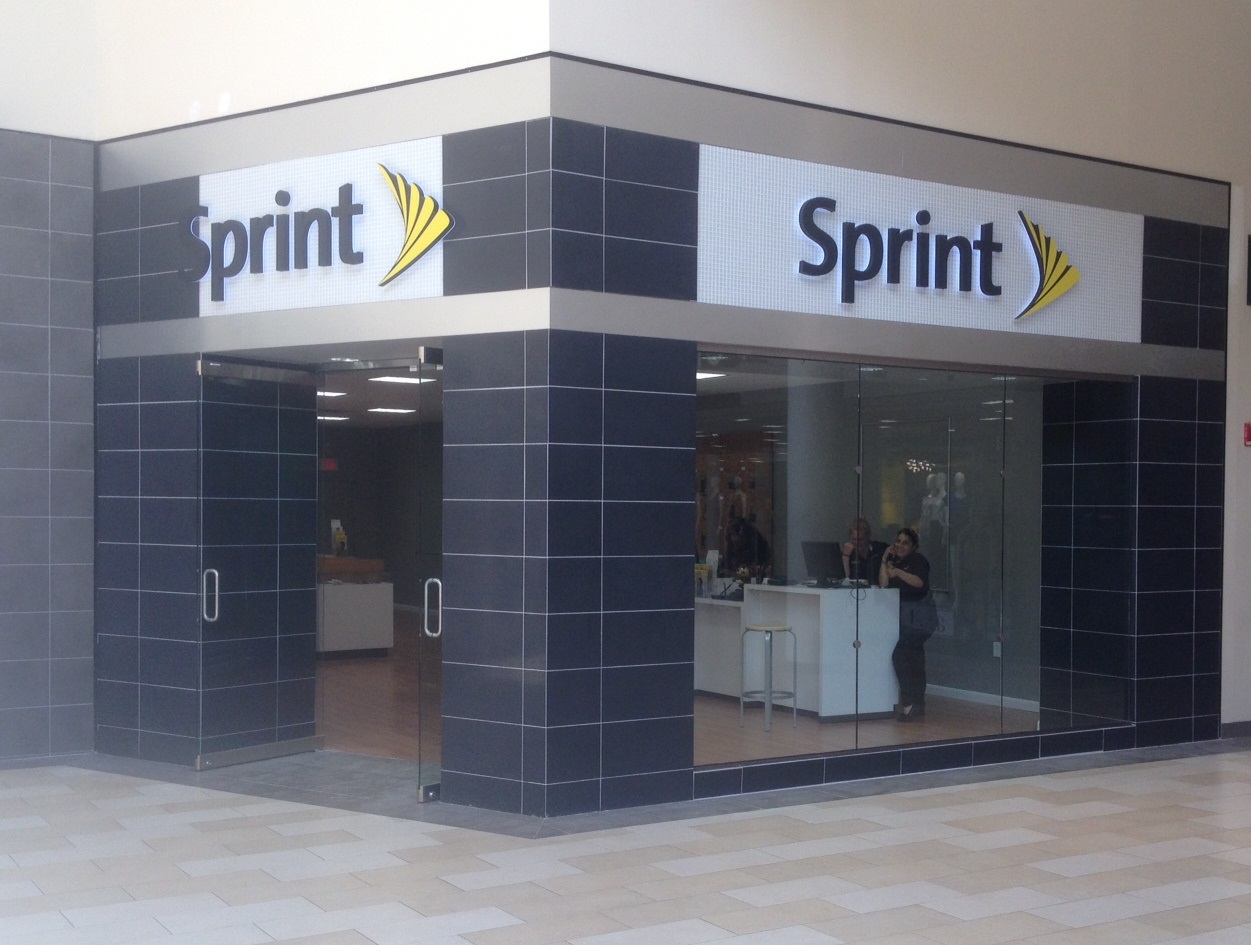 Speedy Signs | Storefront Signs and Channel Letters